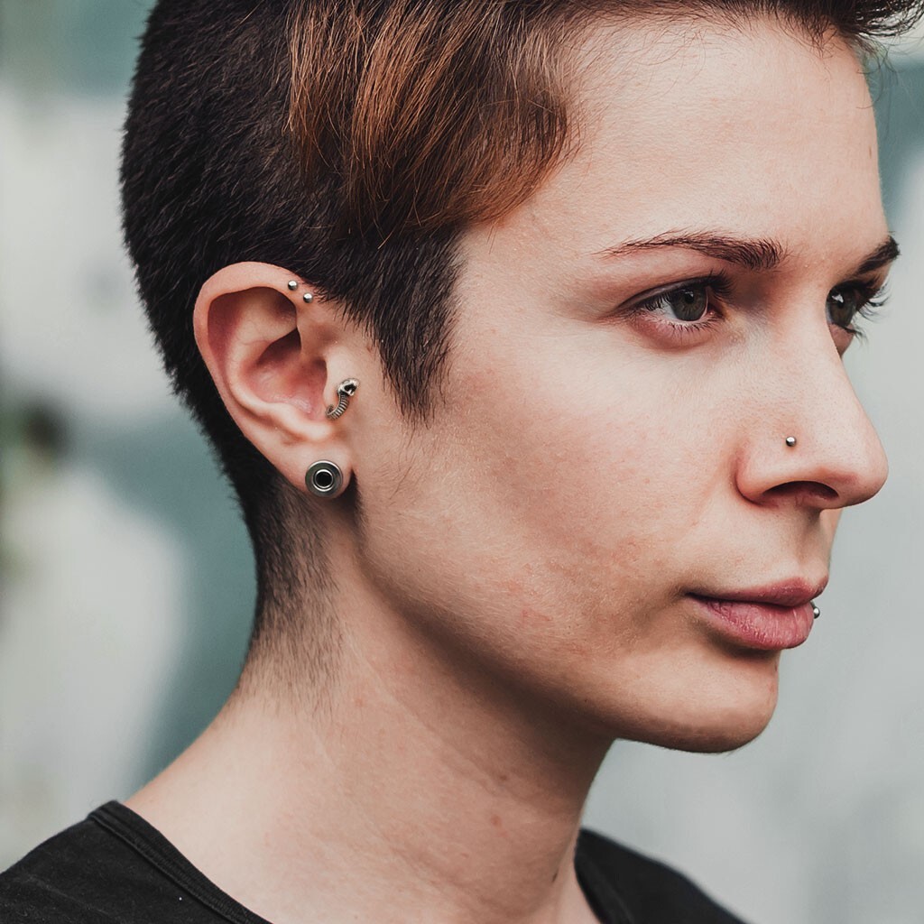 Hissing Cobra Snake Tragus 6mm Helix Bar Cartilage Upper Ear Piercing ...