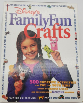 Disney Family Fun Crafts 500 Creative Activities for Children Paint ...