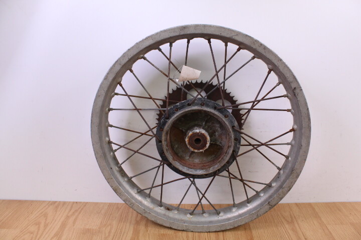 1975 SUZUKI EXACTA RL250 RL 250 Rear Wheel Rim Hub 18 x 2.15 | eBay