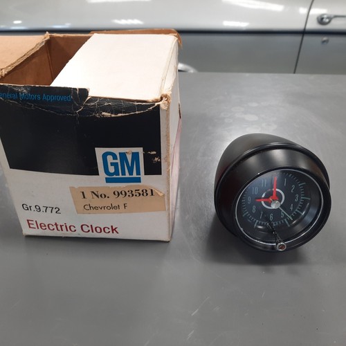 1967 1968 GM CONSOLE CLOCK CAMARO RS SS - FIREBIRD 400 CHEVROLET ...