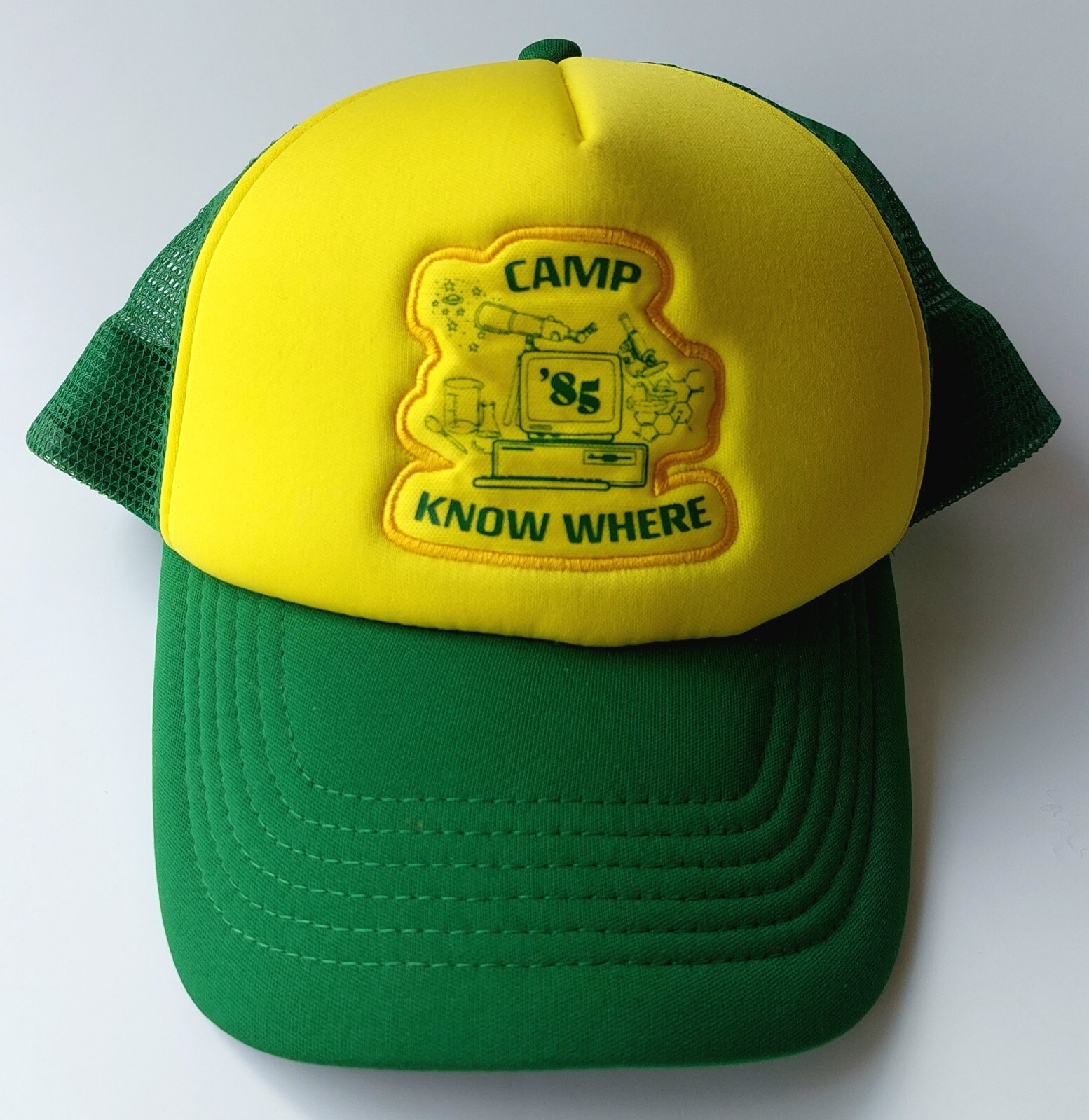 Stranger Things "Camp Know Where" Dustin Trucker Styl… - Gem