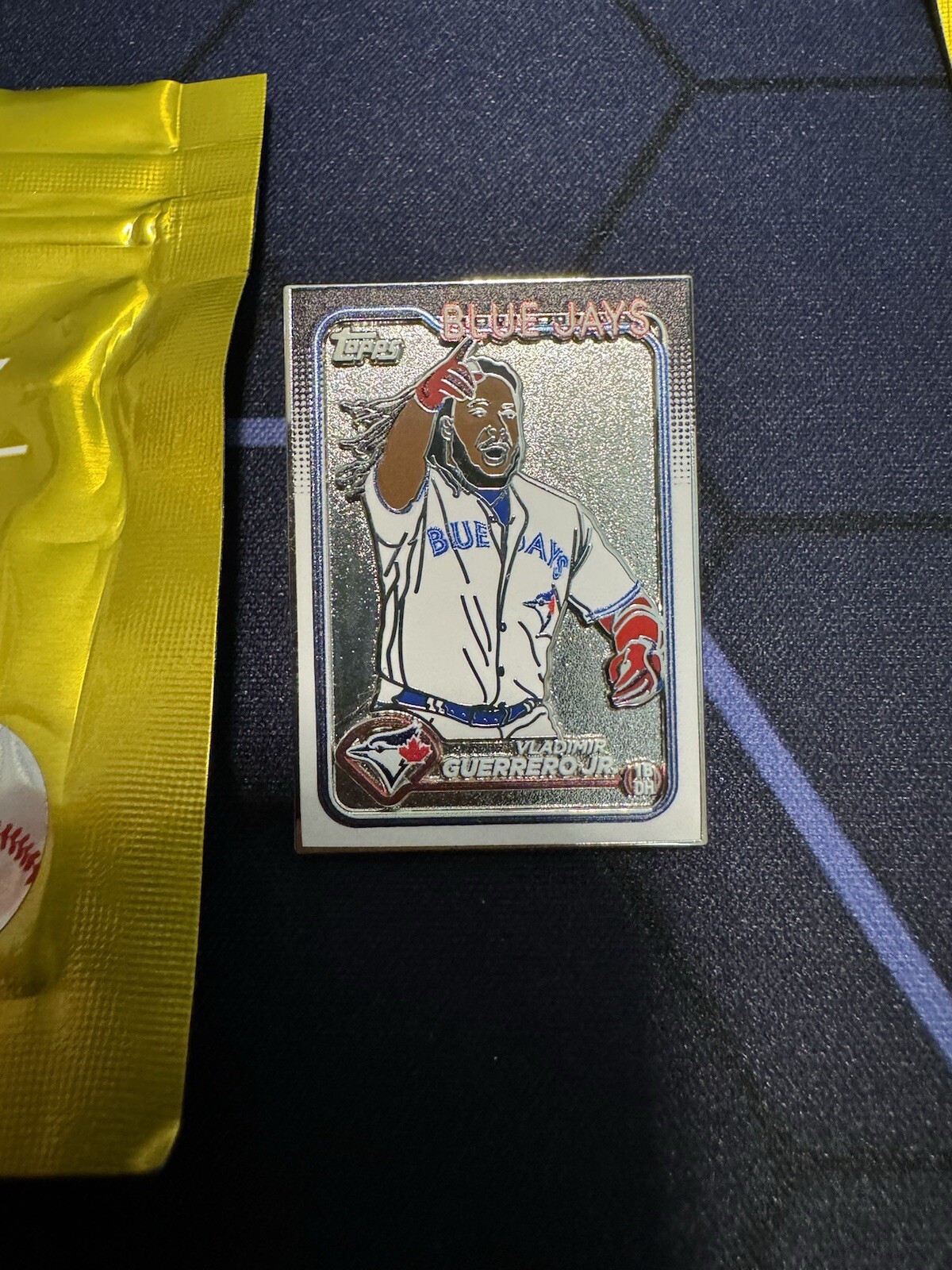Vlad Guerrero Jr - 2024 Topps Super Box Exclusive Enamel Pin - Toronto ...
