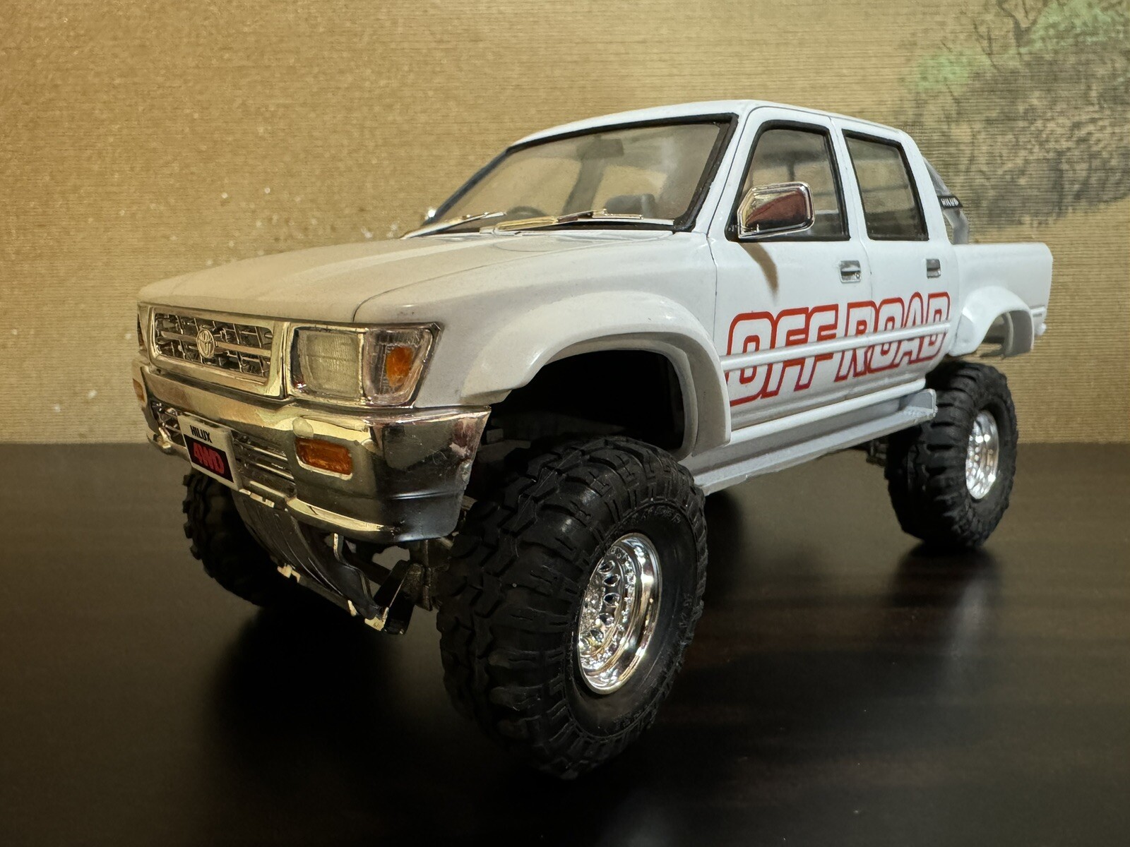 Aoshima 1/24 Built & Painted Toyota Hilux LN107 Off-road Customized | eBay