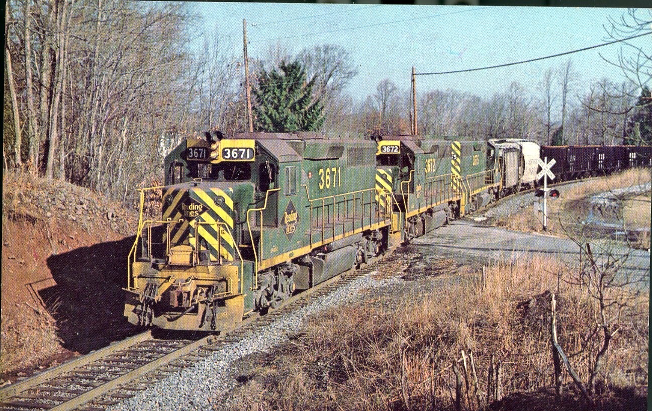 RDG reading railroad 3671 grace mine ore train feb. 1976 railroad ...