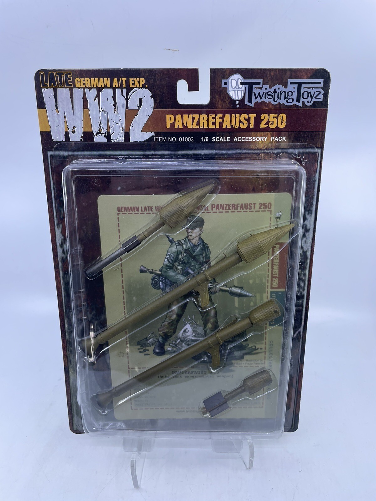 TWISTING TOYZ LATE WW2 PANZERFAUST 250 1/6 SCALE ACCESSORY PACK | eBay