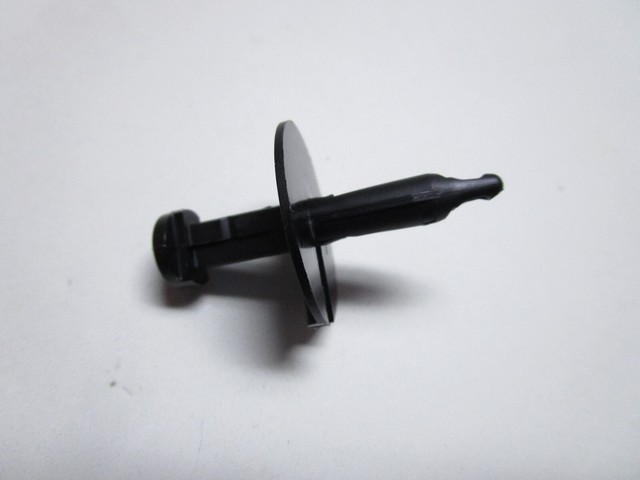 GM OEM Front Bumper-air Deflector Retainer 14093088 10pcs for sale ...