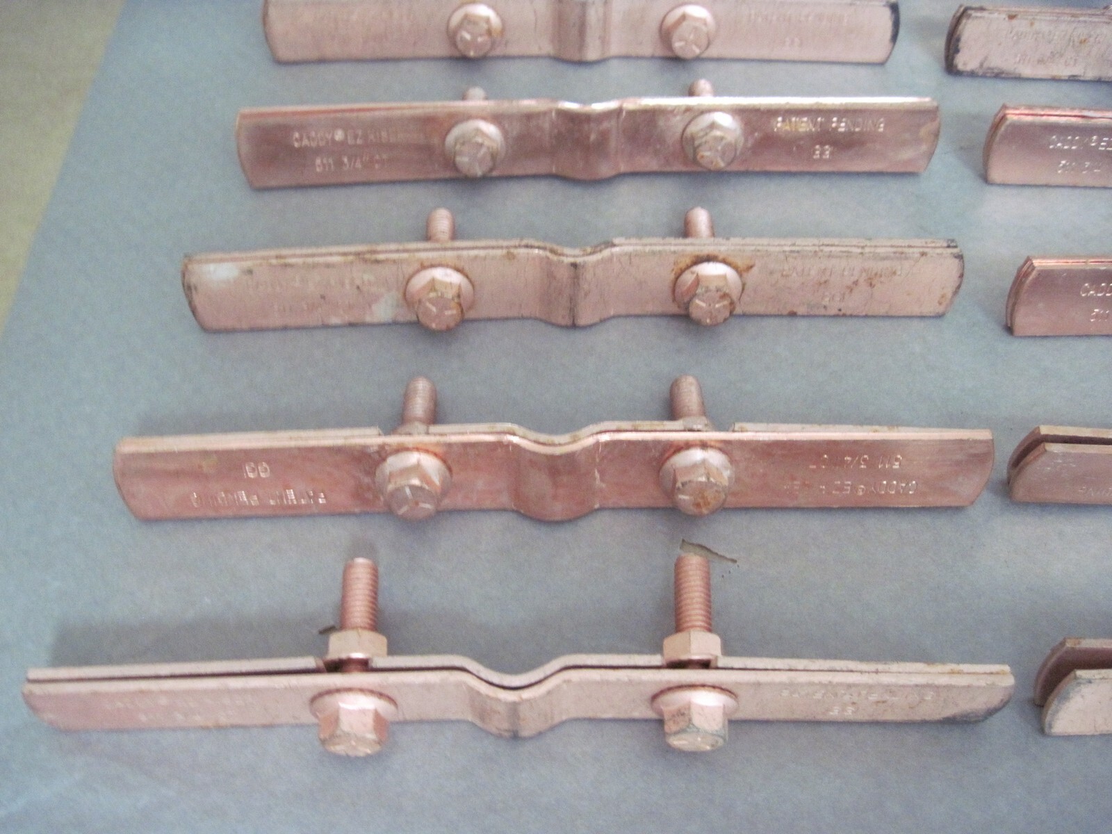 (Qty 14) 511 nVent Caddy EZ Riser for Copper Tube, 3/4" Pipe, 7/8" OD ...