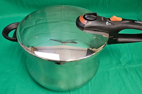 Cooks Essentials 8L/8.5QT Pressure Cooker Nonstick with Steamer Basket ...