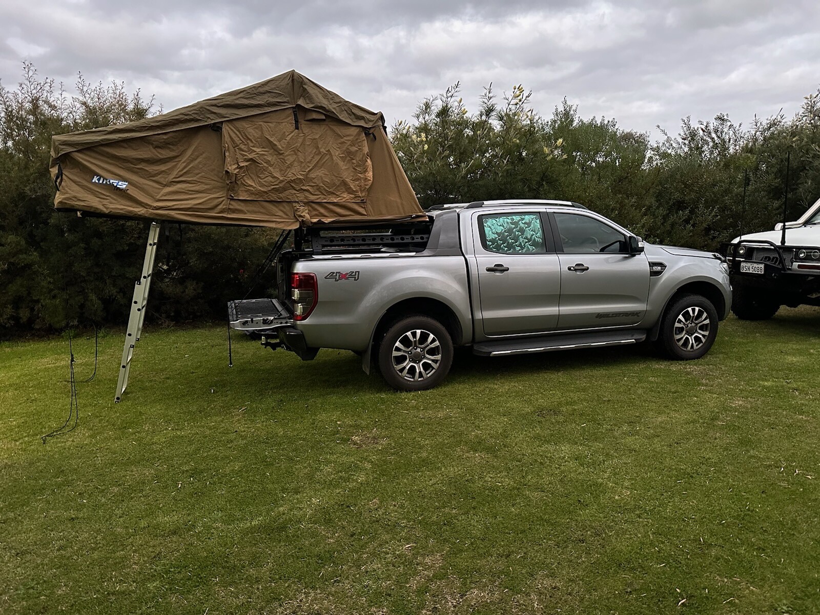 TUB RACK HALF HEIGHT + BRAKE/LED LIGHTS FOR FORD RANGER WILDTRAK PX2 ...