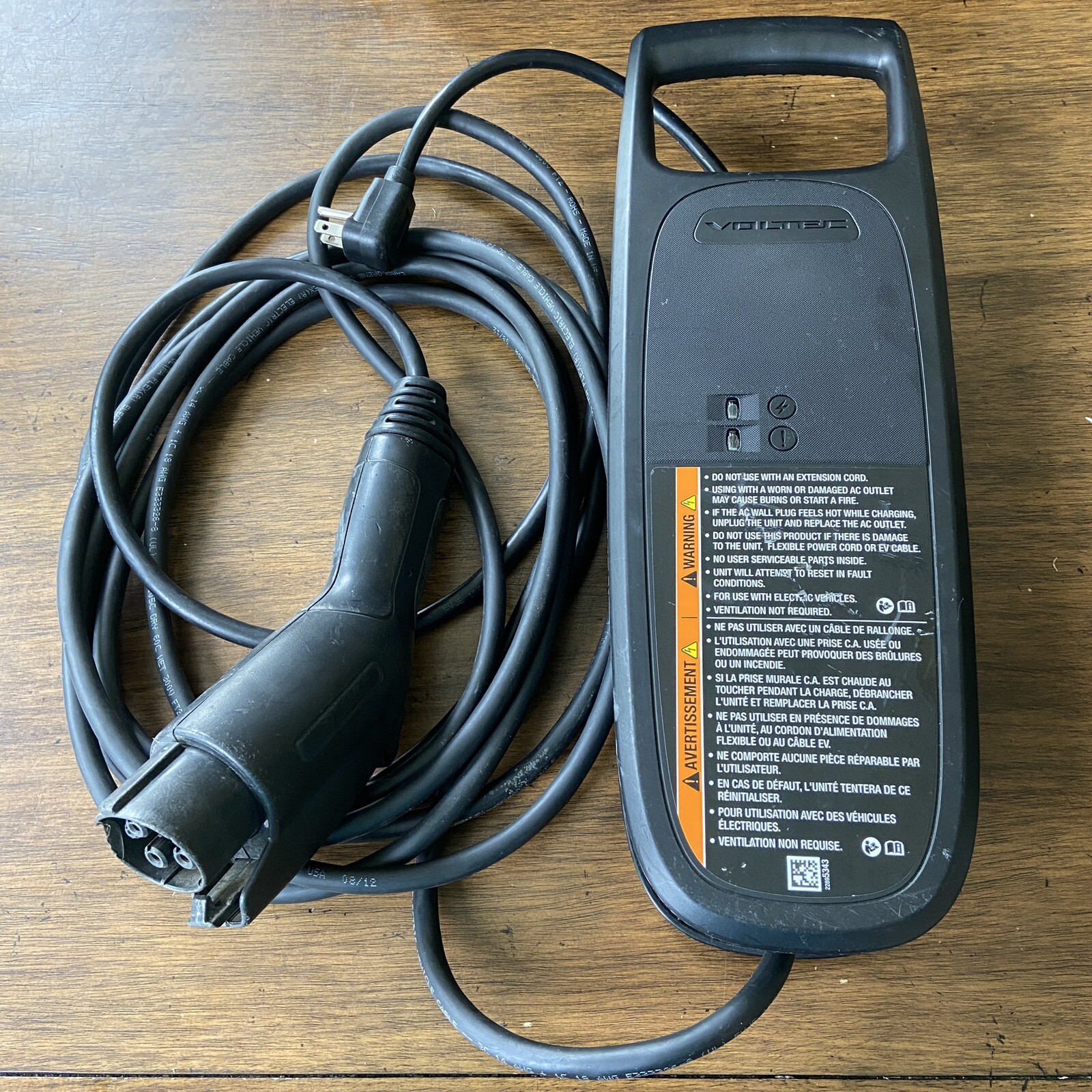 Chevy Bolt Volt EV Charger Chevrolet GM Charging cable station Electric ...