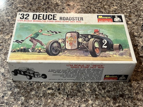 MONOGRAM 1932 DEUCE FORD ROADSTER / MAROON ORIGINAL KIT! CIRCA 1967 ...