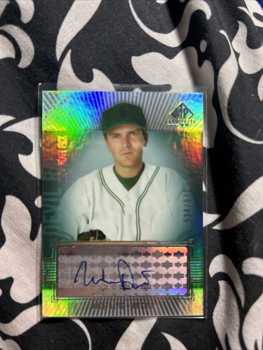 Wade Davis Autographed Card | eBay