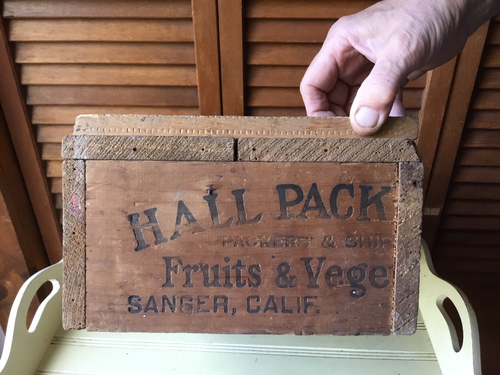 HALL-PAK WOOD PACKING CRATE BOX PAPER GRAPES LABEL SANGER, CALIF ...