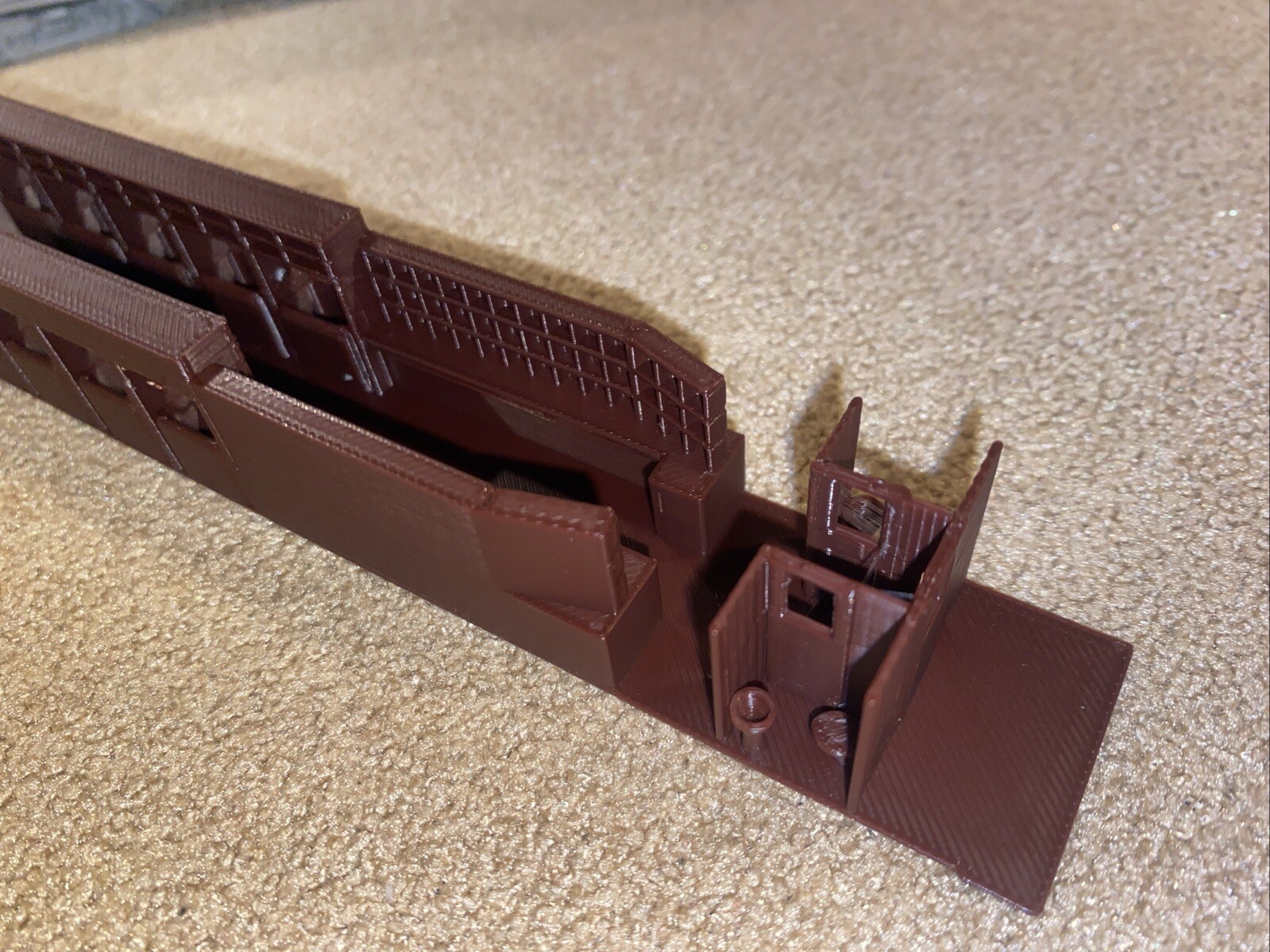 HO Model Train Streamliner RPO Car Interior Brown Fits Athearn | eBay