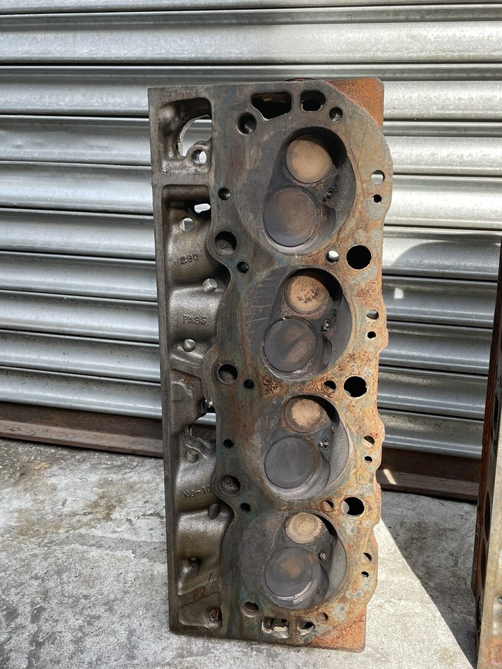 1970 Big Block Chevy BBC 396 402 454 Oval Port Heads 3964290 290 D-3-70 ...