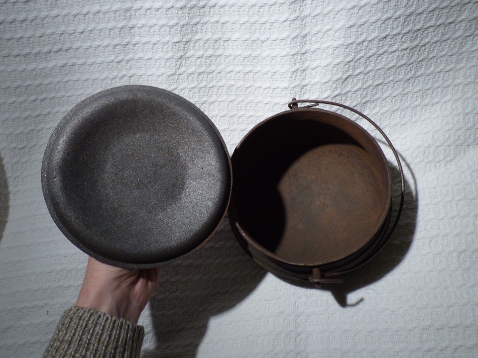 Vintage Falkirk Cast Iron South African Potjie Cauldron Cooking Pot ¾ ...