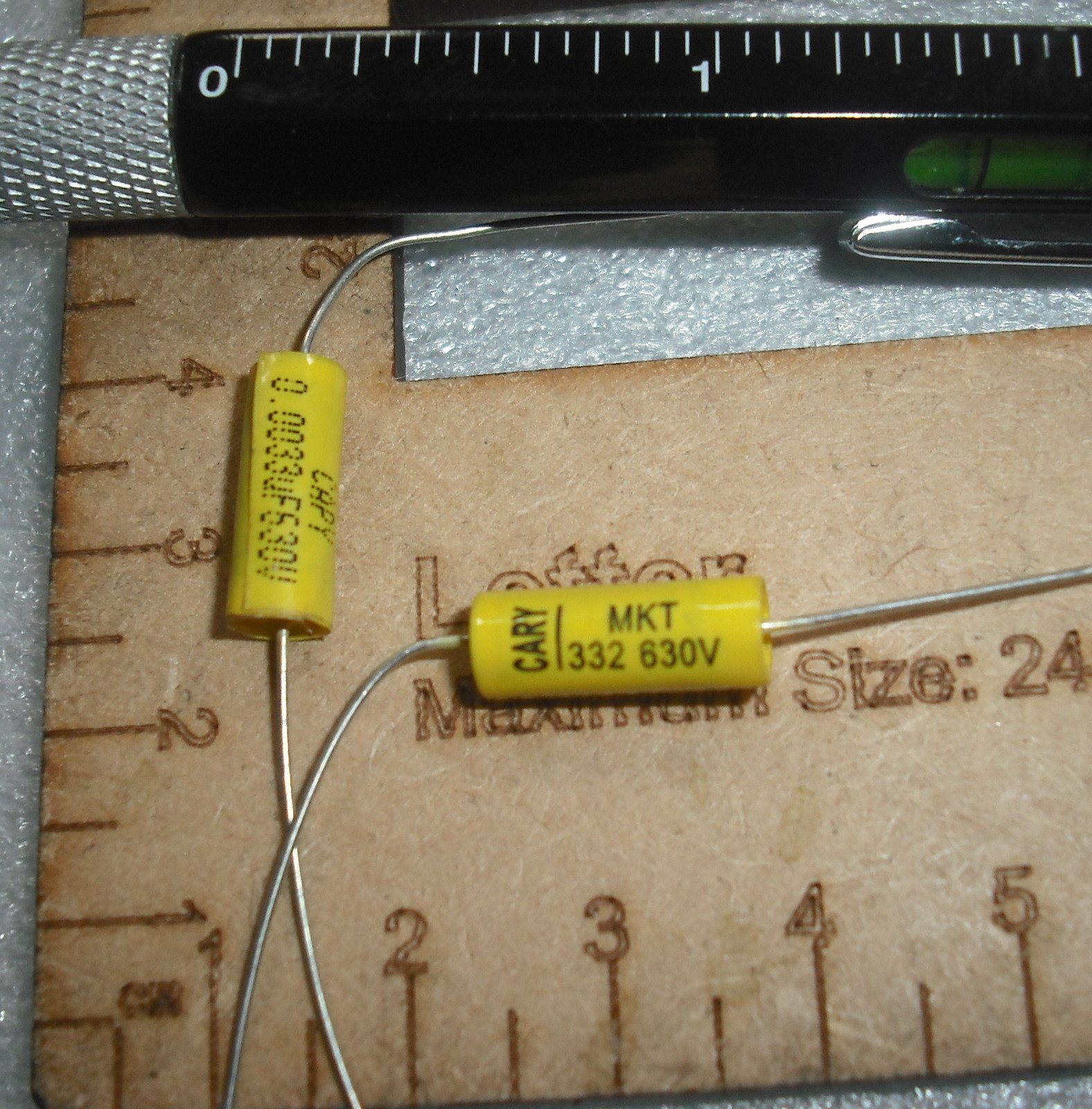 332j 332 3.3nf 0.0033uF 0.0033µF 5% 630v axial metallized poly ...