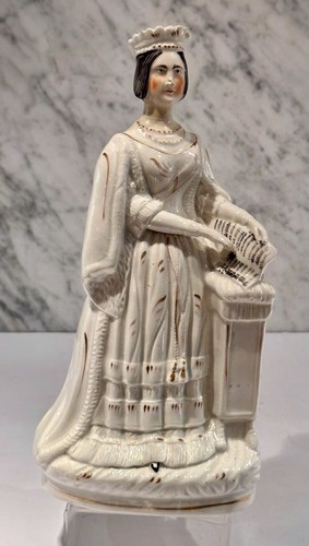 Antique Staffordshire Queen Victoria Figure Cloak with Sash 12" | eBay