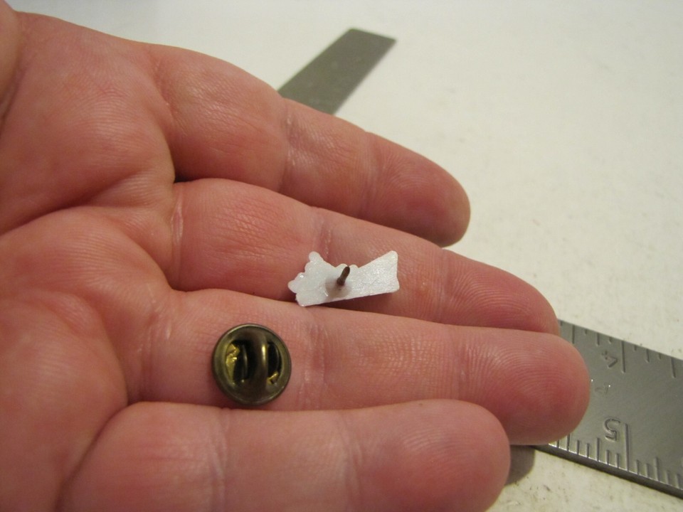 VTG US MILITARY 63 BREMERTON BATTLESHIP PIN | eBay