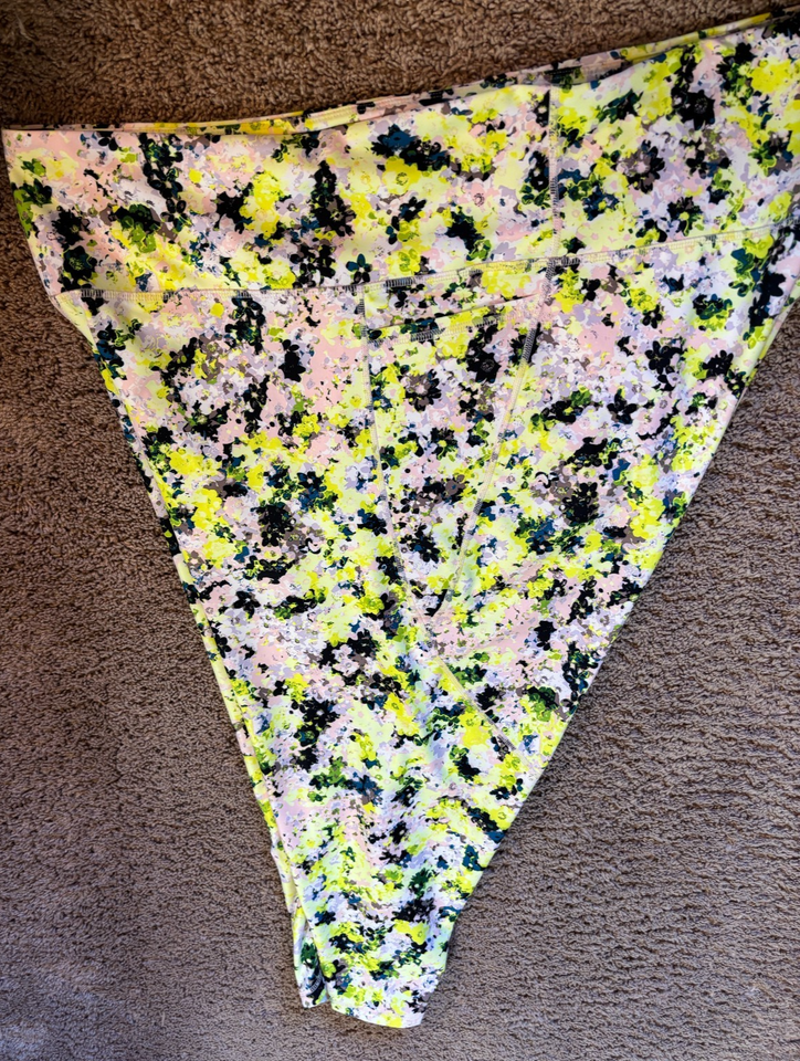 Old Navy Capri Legging Pants Yellow Pattern Phone Pocket Size Womens 4X ...