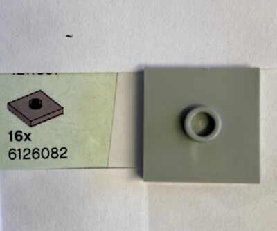 LEGO minecraft 6126082 2x2 Flat Plate 1 Centre Stud Light Bluish Grey ...