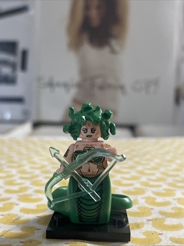 MEDUSA SNAKE WOMAN LEGO MINIFIG FIGURE greek myth percy jackson clash ...