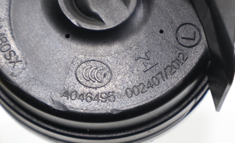 2015 - 2023 DODGE CHALLENGER LEFT SIDE LOW NOTE TONE HORN SIGNAL OEM | eBay