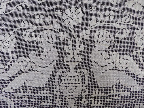 Antique Handmade figural Filet Lace Cherubs Table Cover Doilies 15x24 ...