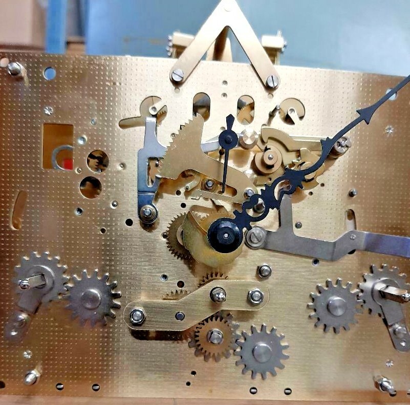 Hermle Grandfather clock movement 1161-850 94cm with straight winding ...