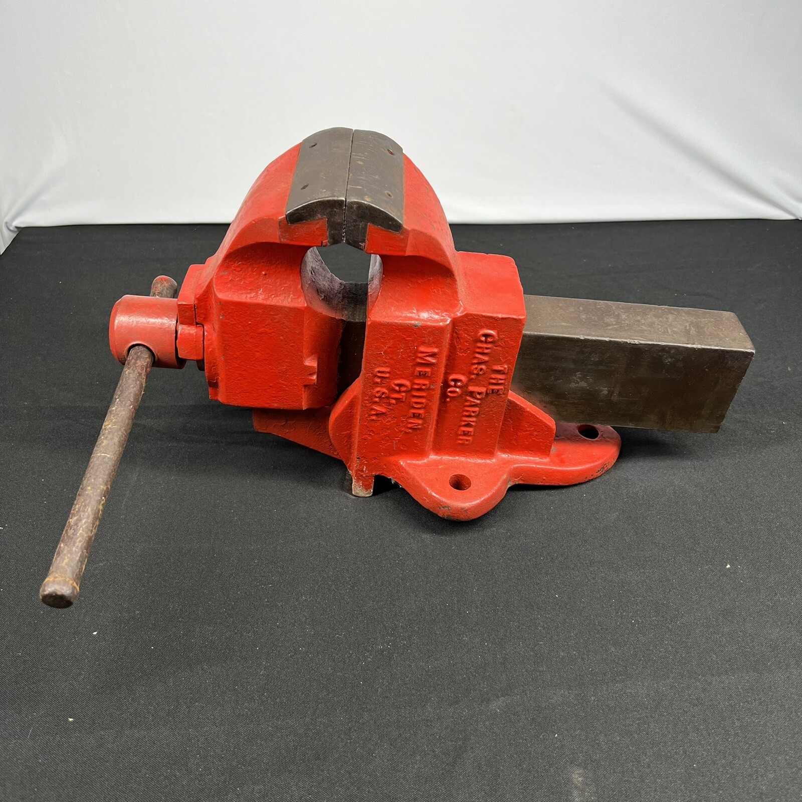 Vintage Charles Parker Bench Vise Red No. 954 | eBay
