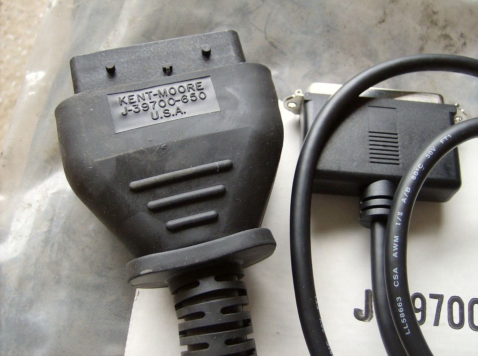 KENT MOORE J39700-650 J39700-651 BREAKOUT BOX OVERLAY AND ADAPTER | eBay