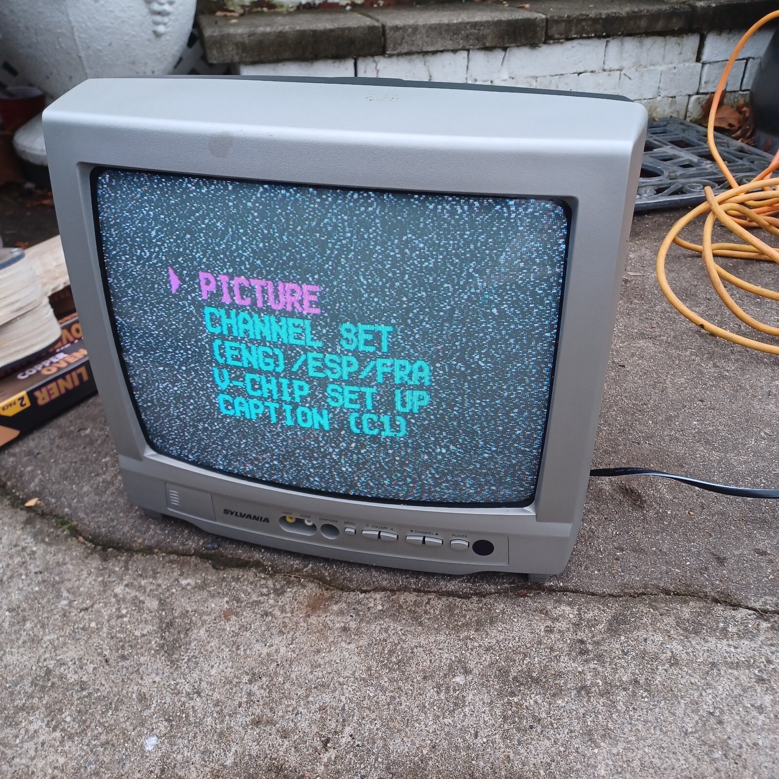 Sylvania 13in color crt tv retro gaming w front av inputs 6413TG | eBay