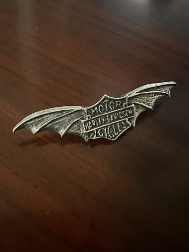 Harley Davidson Bat Wings Vintage Motorcycle Club Biker Pin Vest Shirt ...