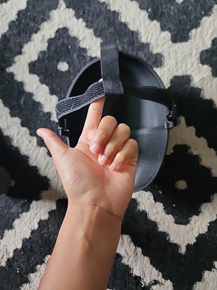 Retractable Squid Game Guard Mask (Triangle) | eBay