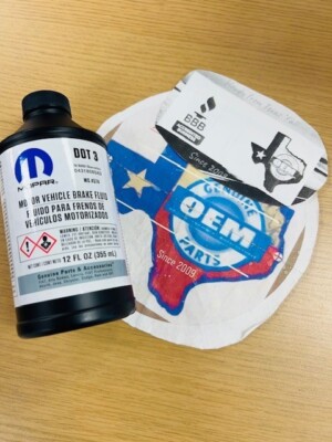 Chrysler Dodge Jeep Ram Mopar Dot 3 Brake Fluid 12 FL OZ OEM 04318080AD ...