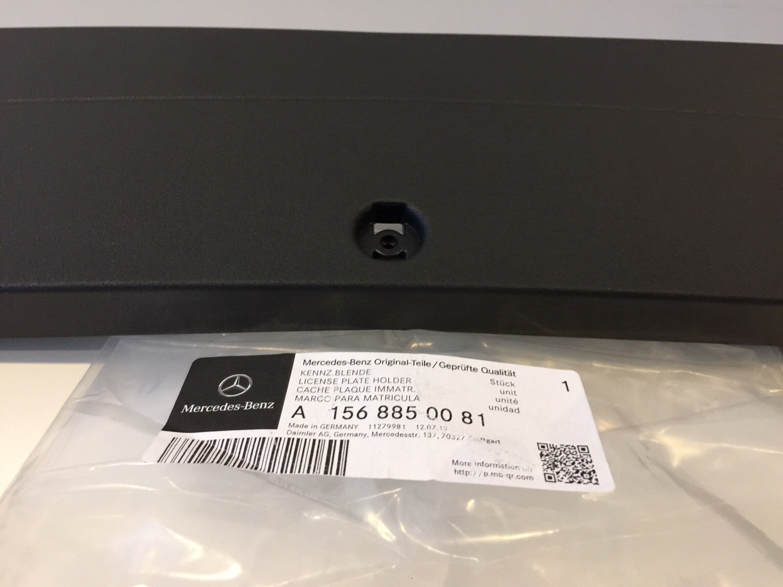 Mercedes-Benz GLA X156 Front Number Plate Holder P/n A1568850081 Ref ...
