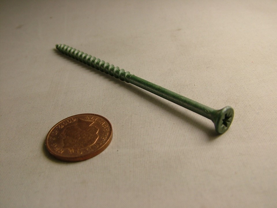 Green decking fencing landscaping exterior screws box of 100, Pozi 2, 4 ...