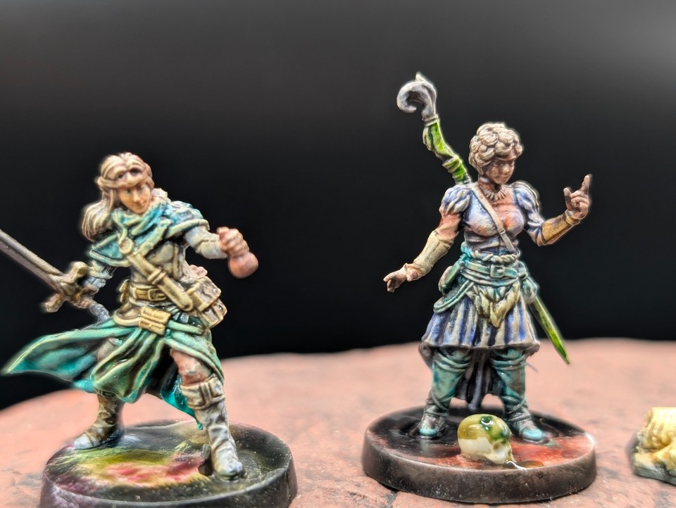 Pro painted spellcaster dnd with green staff fantasy miniature ...