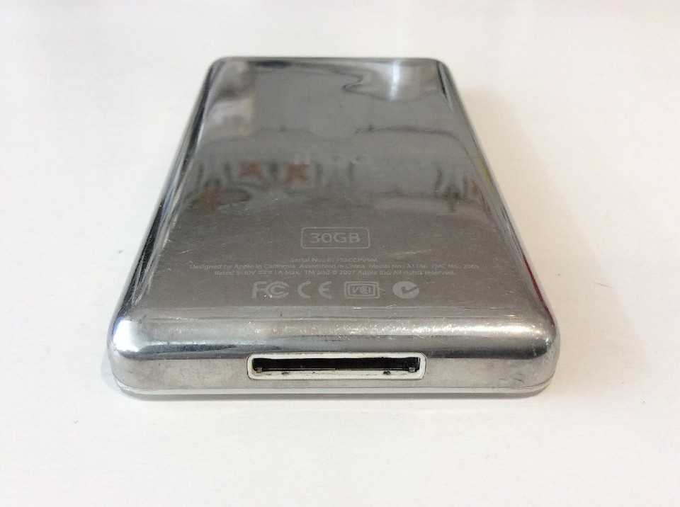 Apple iPod classic 5th Generation White (30 GB) (MA002LL) with New ...