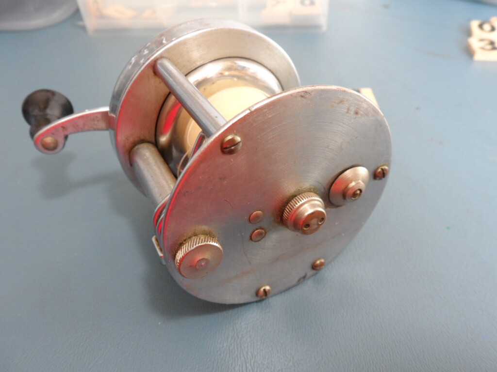 U0074 PR SHAKESPEARE SERVICE BAITCASTER FISHING REEL | eBay