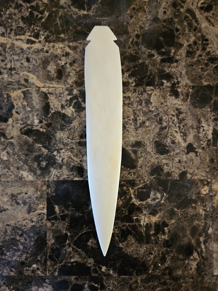 WATER BUFFALO BONE SPEAR POINT 7+" ENGRAVED BEAR DESIGN POWWOWS ...