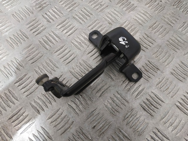 Mercedes-Benz V Class W447 2019 Sliding door upper roller hinge ...