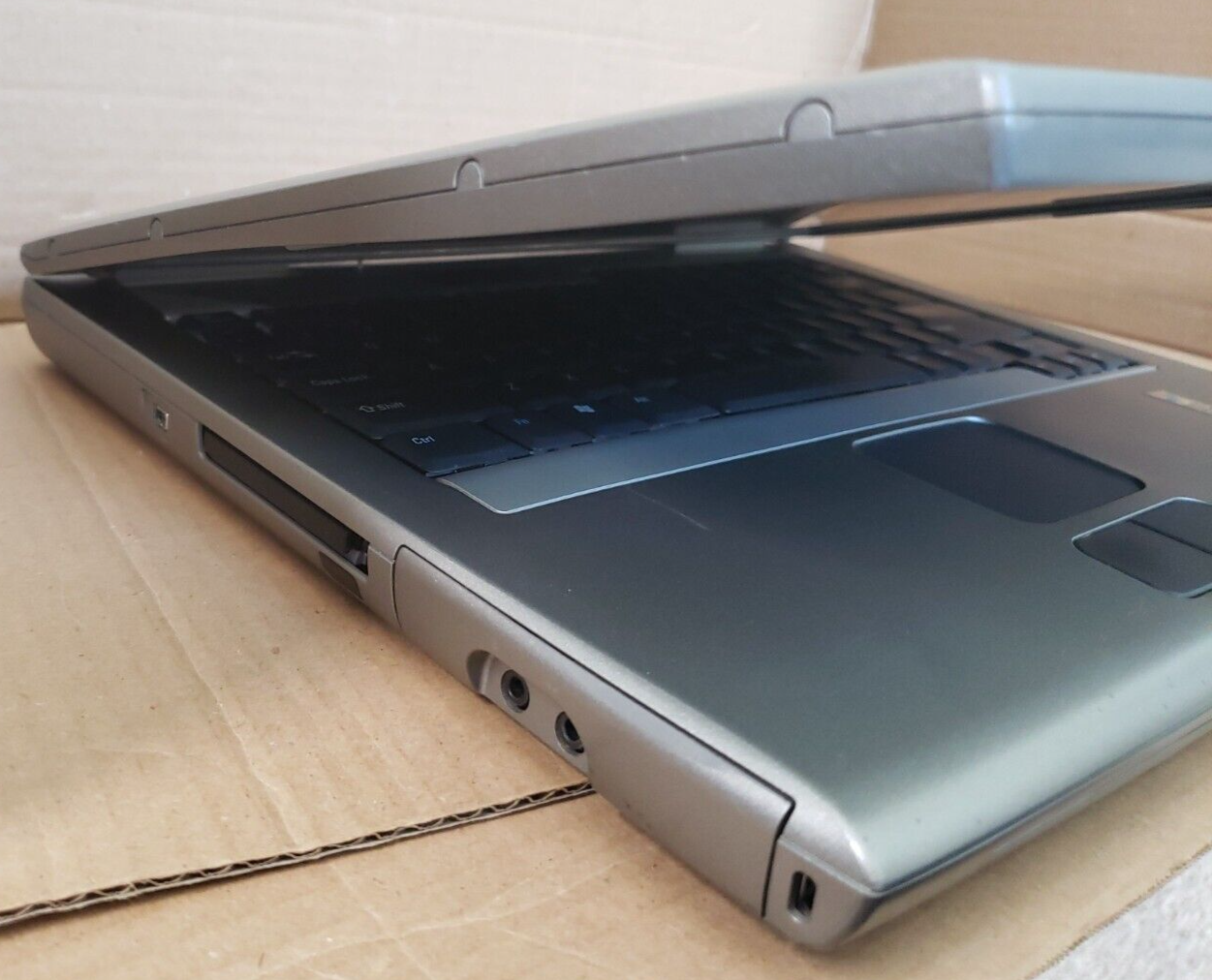 Dell Latitude D505 Intel Pentium 1.5 GHz 500MB RAM No_HDD No_Charger, PARTS ONLY | eBay