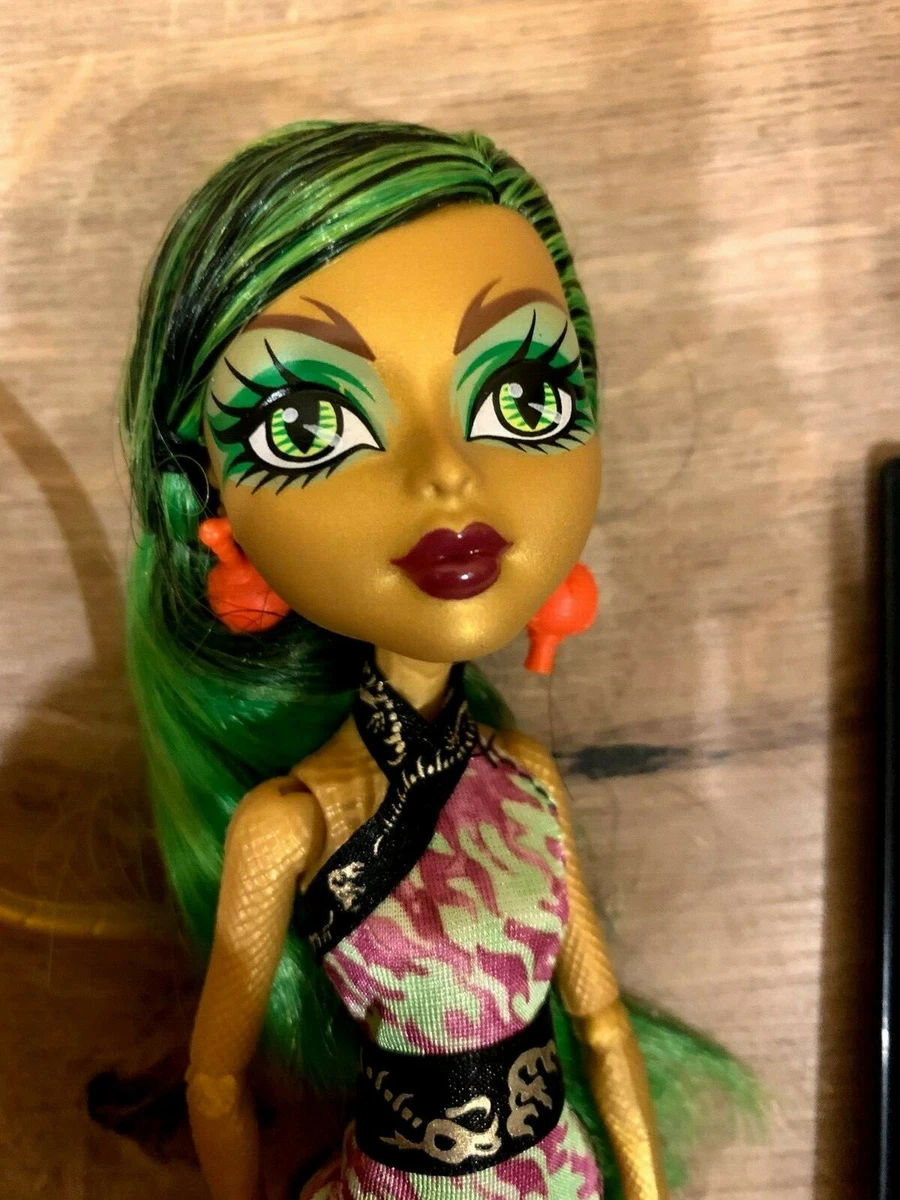 Jinafire Long Doll Scaremester