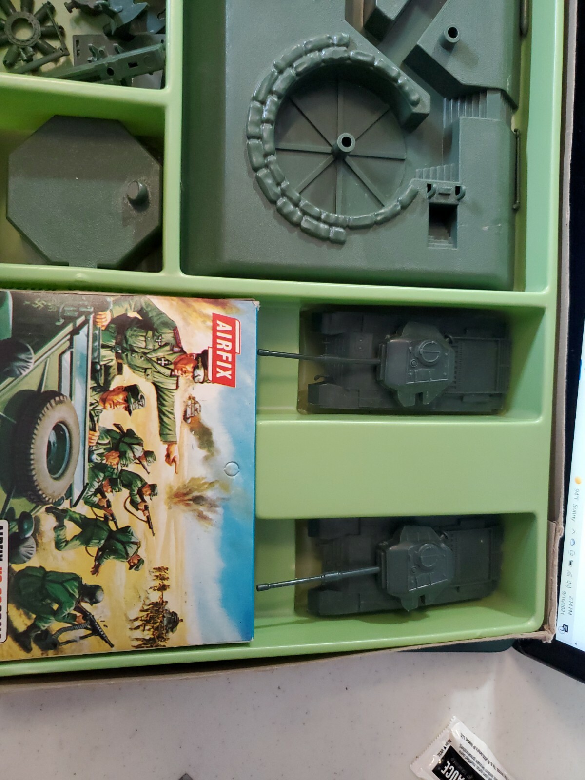 Airfix #51650-7 Gun Emplacement Assault Set w/ Firing Gun READ ...