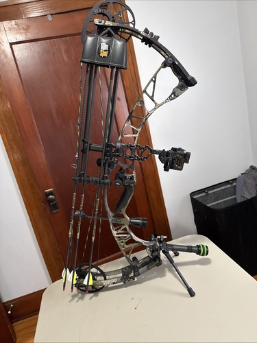 Hoyt Ventum 33 Compound Bow Fully Loaded Right Hand | eBay