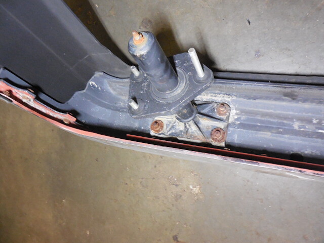 86-91 MERCEDES W126 Rear Bumper Center Chrome Trim Cap 1268850805 for ...