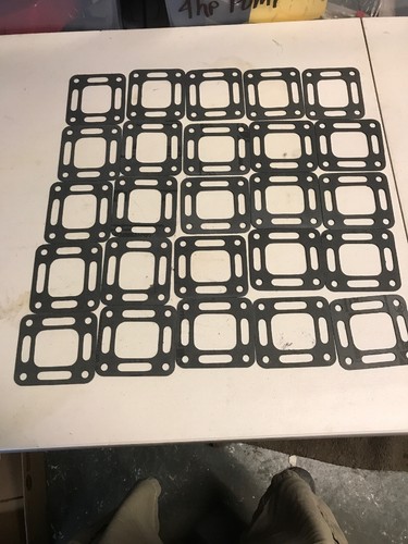 NOS NEW SIERRA EXHAUST RISER GASKET LOT ( 25 COUNT ) 18-2849 MERCURY 27 ...