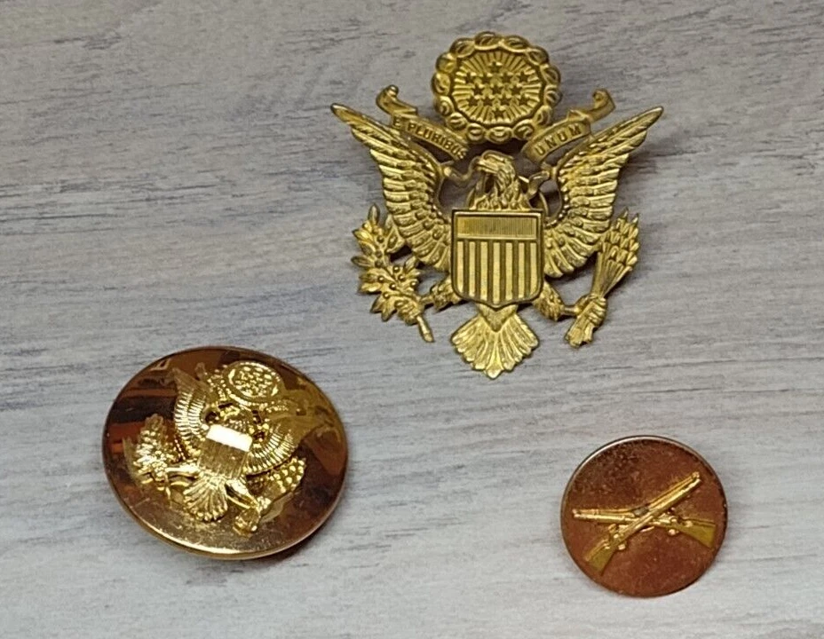 Wwi Military Pins
