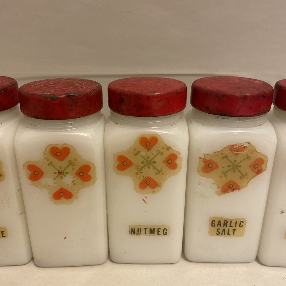 VINTAGE 10 SPICE RACK WHITE MILK GLASS RED CAPS TIN | eBay